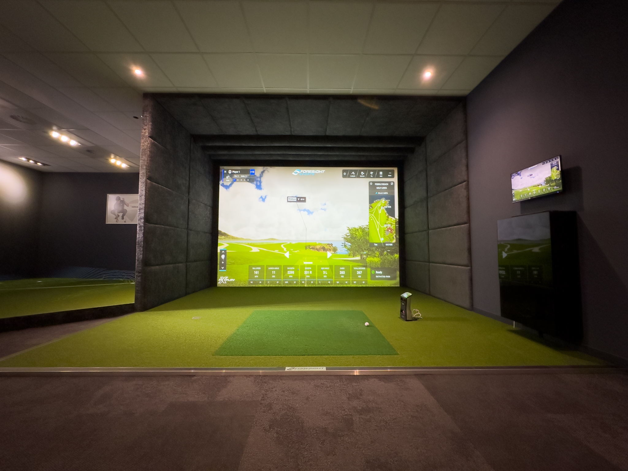Golf Business News - TaylorMade installs Foresight Sports simulator and ...